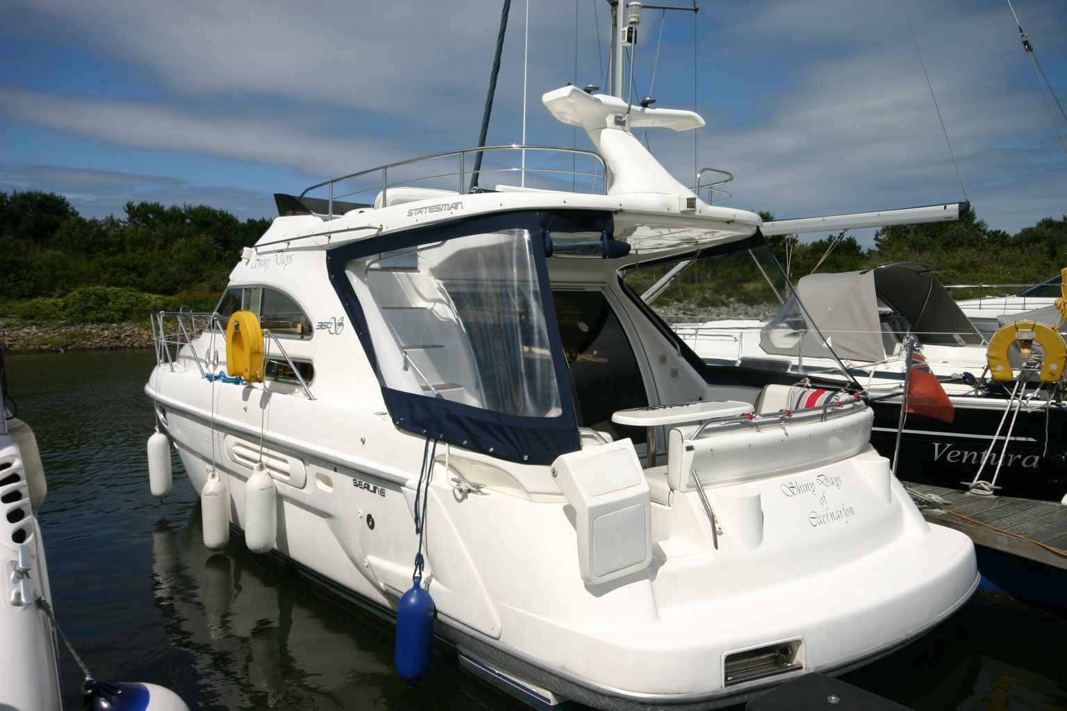 Sealine Statesman 360 Reduced Network Yacht Brokers sealine-statesman-360-reduced-network-yacht-brokers